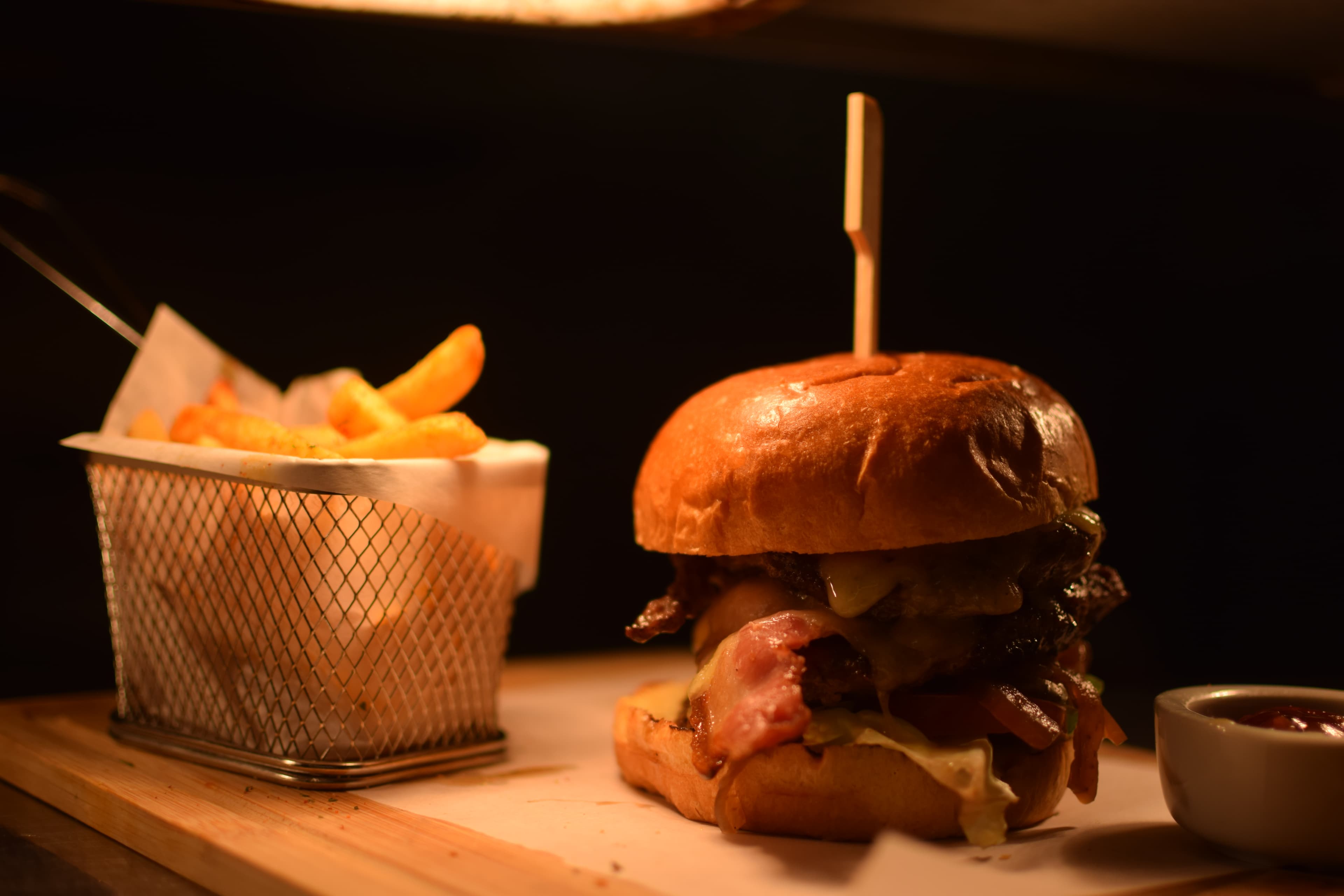 International, exquisite food and drink | The Derby Inn, North Warnborough